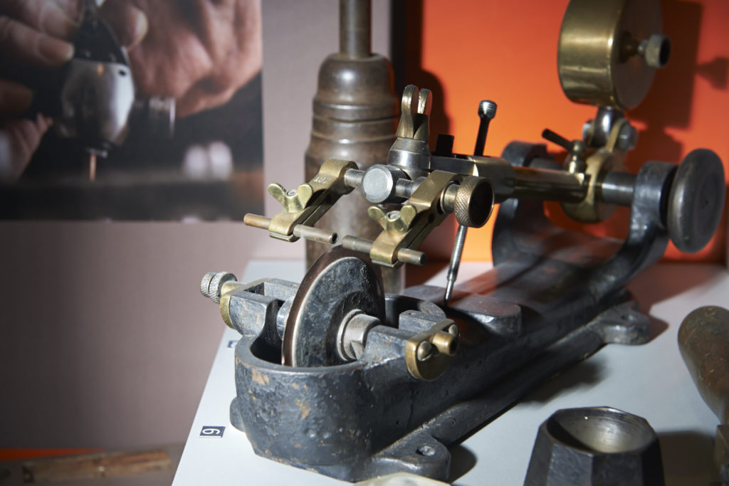 Diamond Museum Amsterdam :: A sparkling experience | A journey from 300 ...