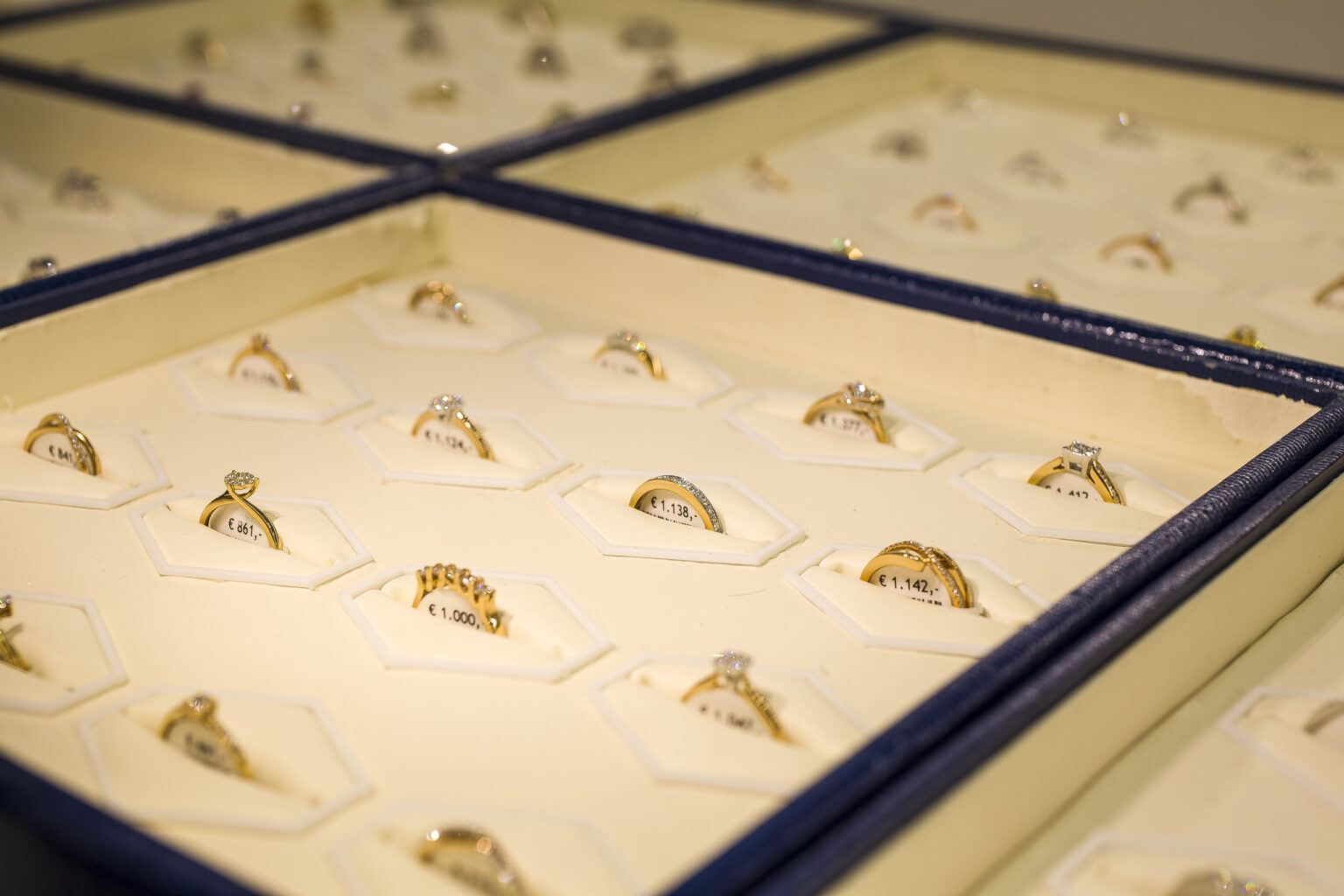 Diamond Museum Amsterdam | A sparkling experience | Visit our museum shop